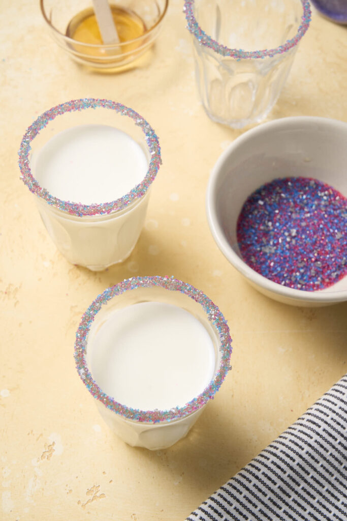 How to Rim a Glass with Sprinkles - Sparkling Sugar is Best
