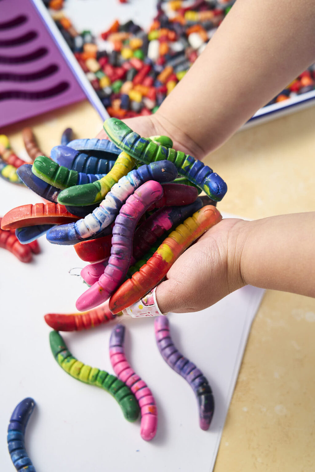 How to Make Crayons in Molds Using Old Broken Crayons