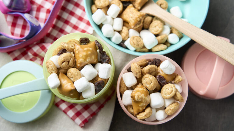 Kids Trail Mix Recipe - Mix-In Ideas | Home Time Activities