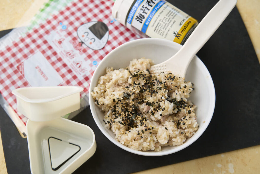 Tuna Onigiri - Triangle Rice | Easy Simple Recipe