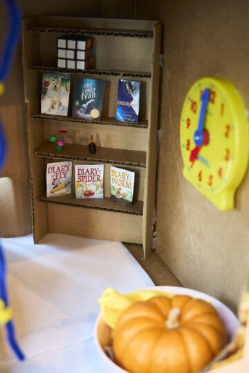 DIY Cardboard House - Simple Easy Craft