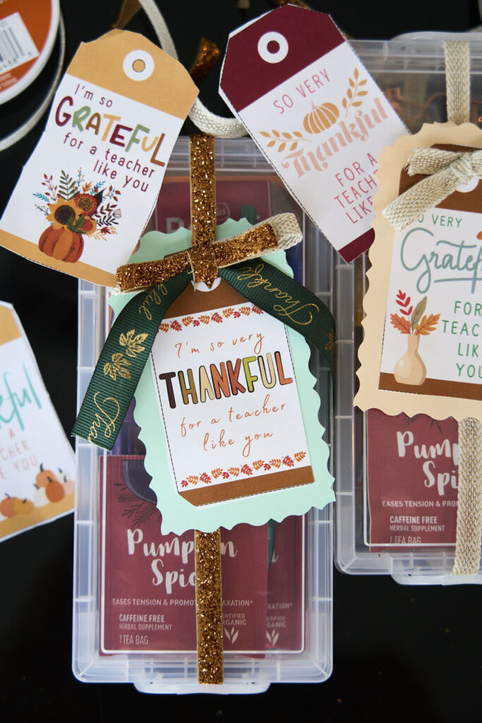 Thanksgiving Teacher Gift Tags - Free Printable PDF
