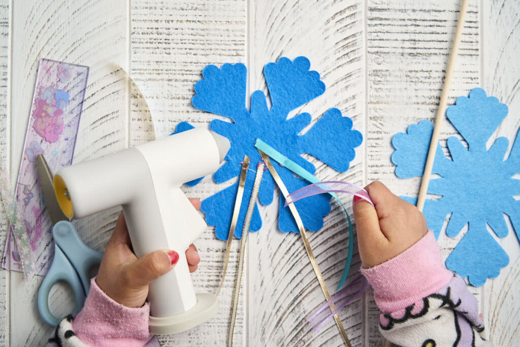 How to Make a DIY Wand - Kids Craft