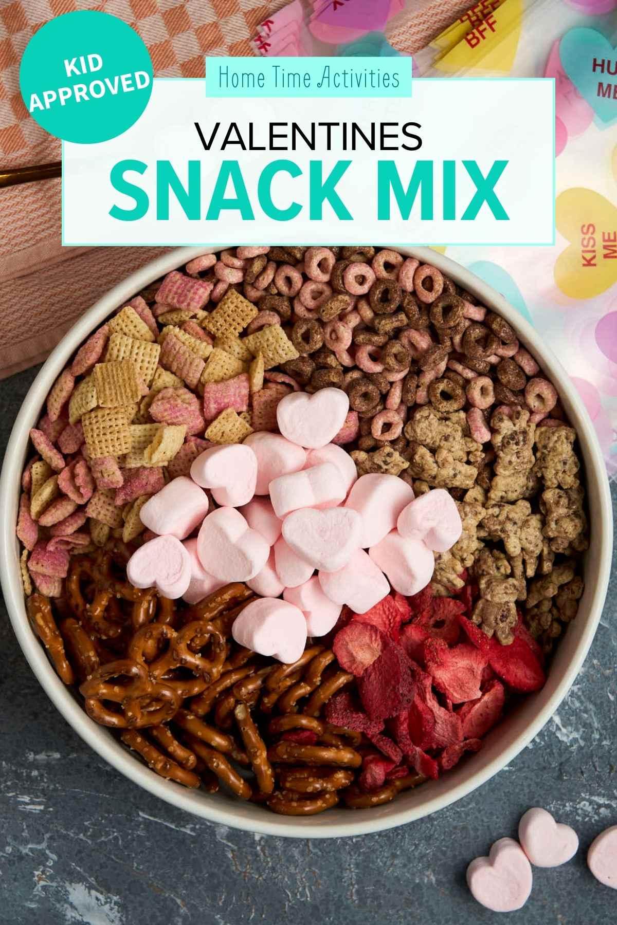 Valentine Snack Mix - perfect for a class party