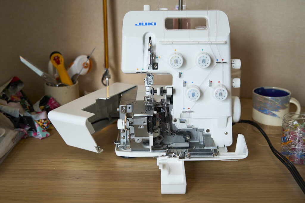How I Learned to Use A Serger / Overlocker